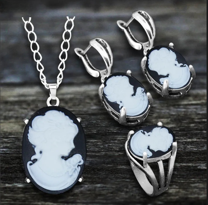 Vintage Oval Lady Queen Cameo Set For Women – Gofaer Finds store!